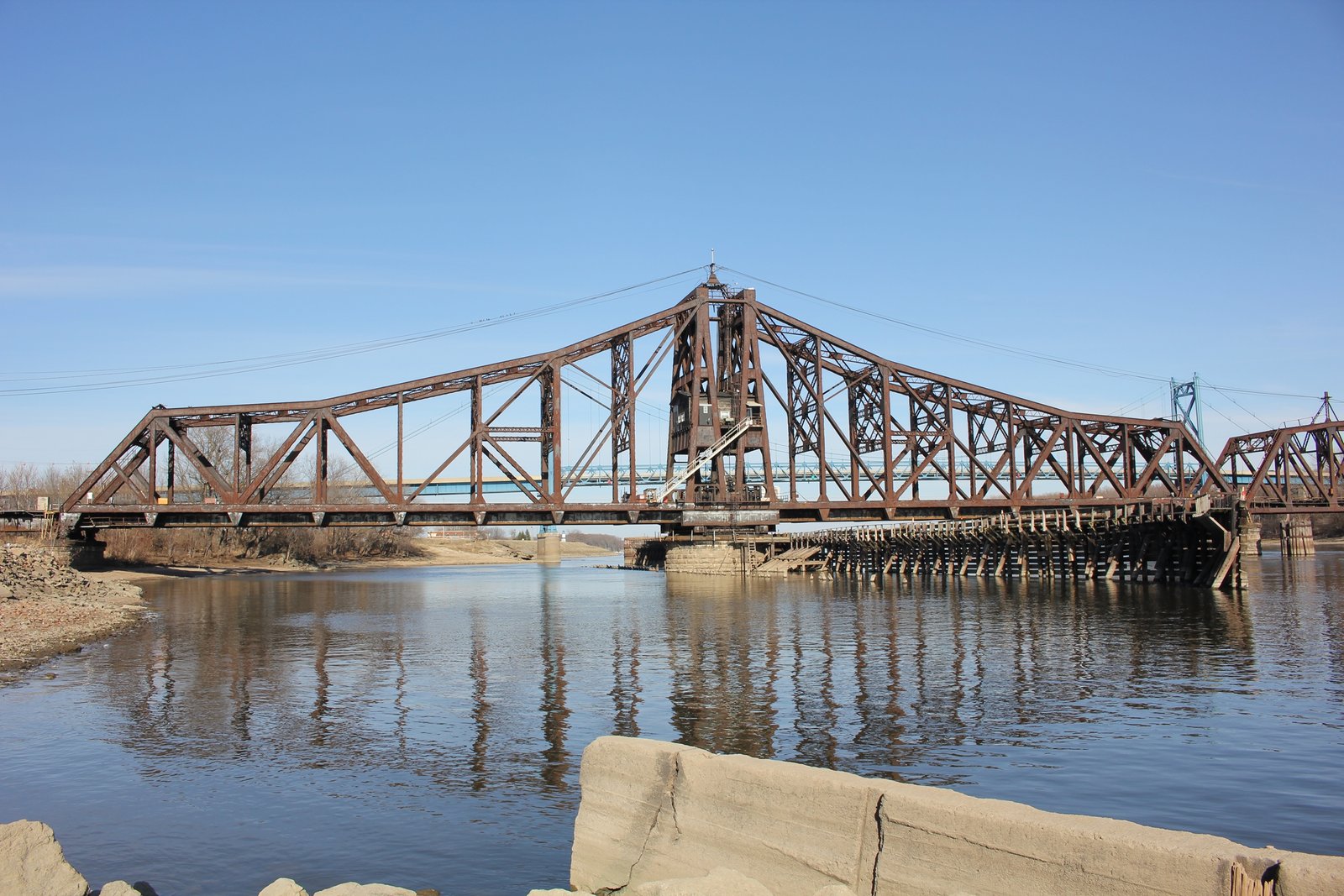 Clinton Railroad Bridge (Main Channel)