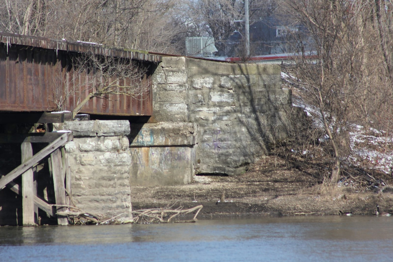 KBSR Kankakee River Bridge (Aroma Park)