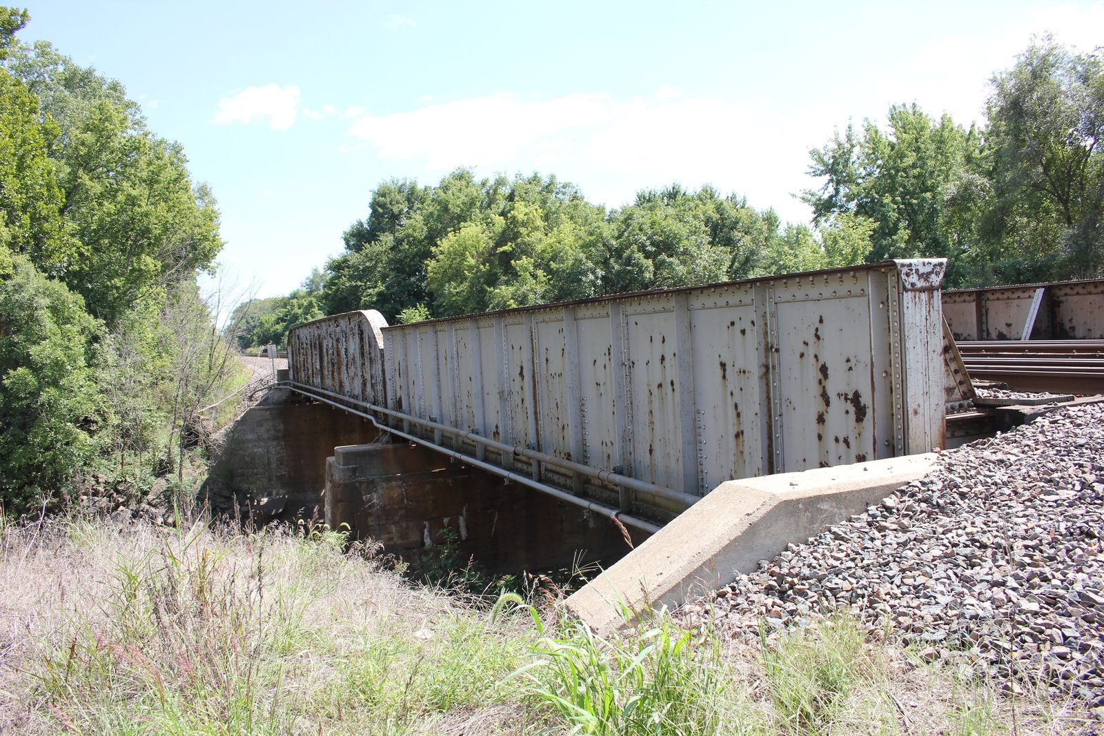 UP Mud Creek Bridge (Fall Leaf)