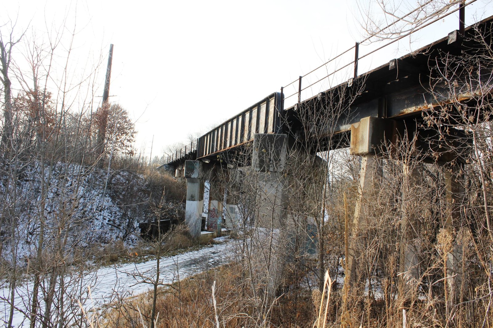 Alexandria Rail Crossing
