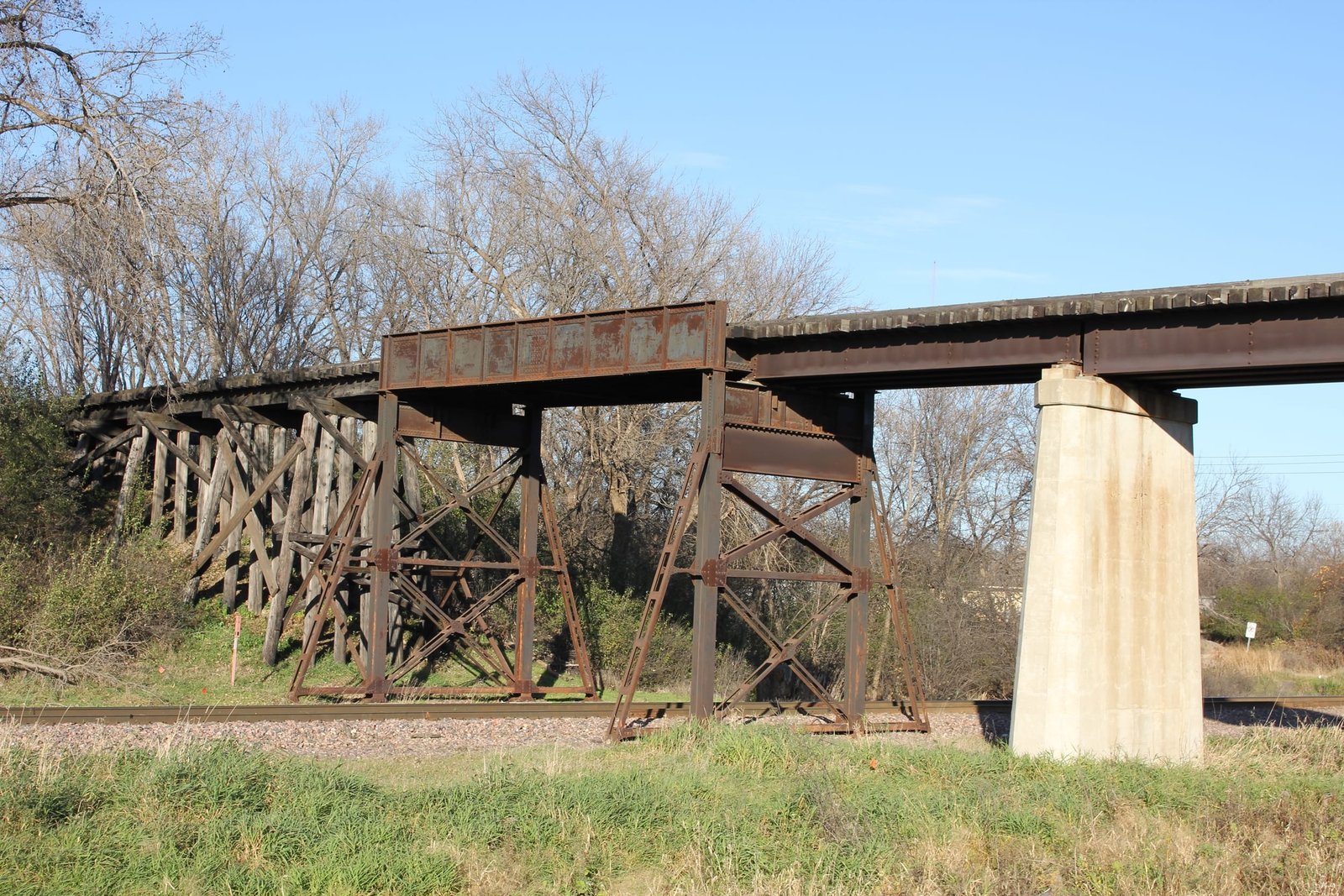 CPKC MN-13 Bridge