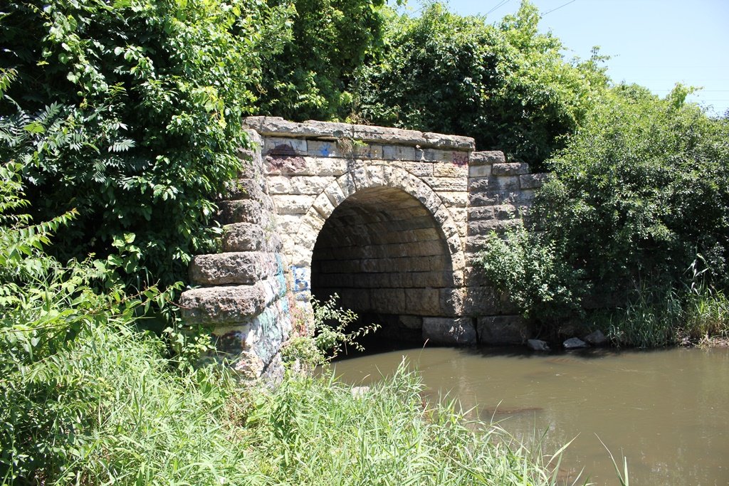Ackerman Park Stone Arch