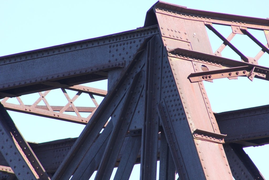Vandruff Island Railroad Bridge (South)