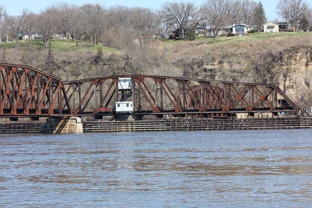 Dubuque Rail Bridge