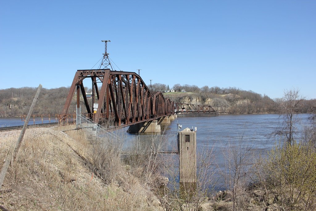 Dubuque Rail Bridge