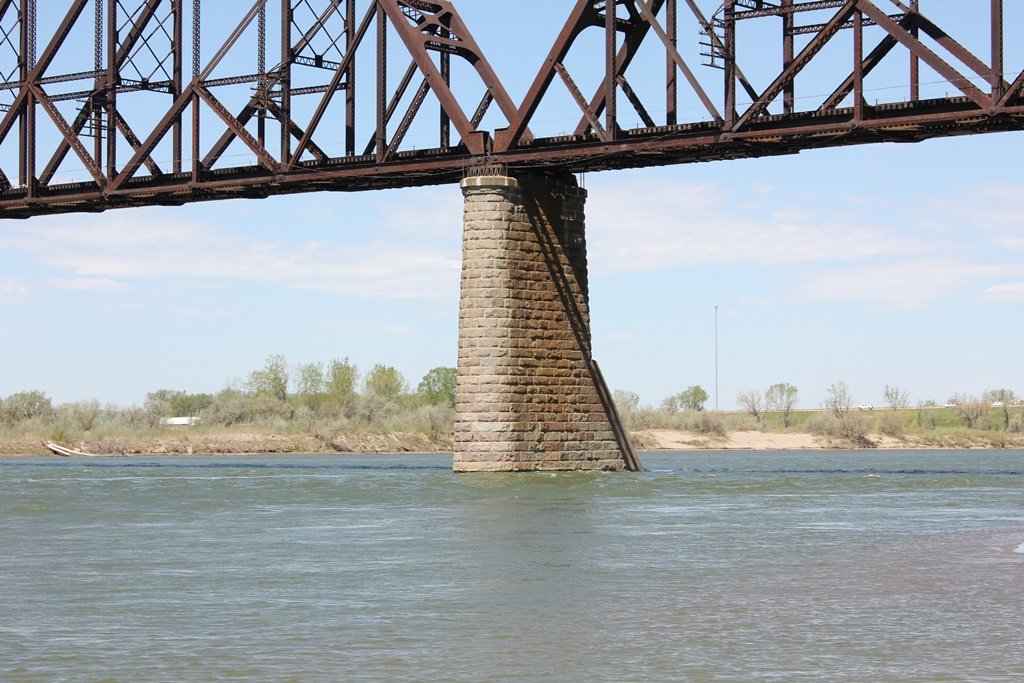 Bismarck Rail Bridge