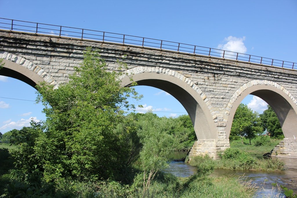 Tiffany Stone Bridge