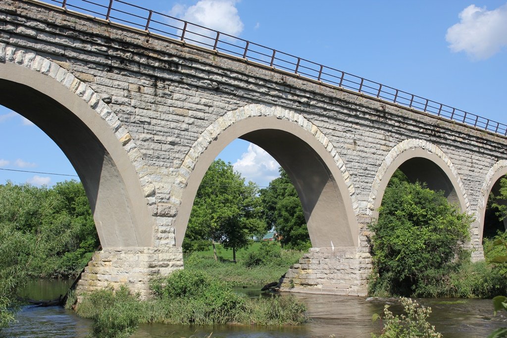 Tiffany Stone Bridge
