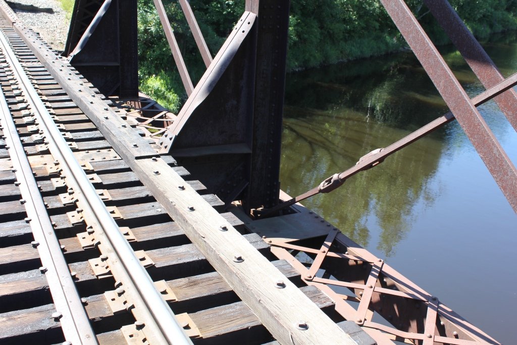 Pine Rivers Bridge at Dominic Chumleigh blog