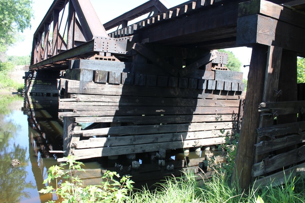 Pine Rivers Bridge at Dominic Chumleigh blog